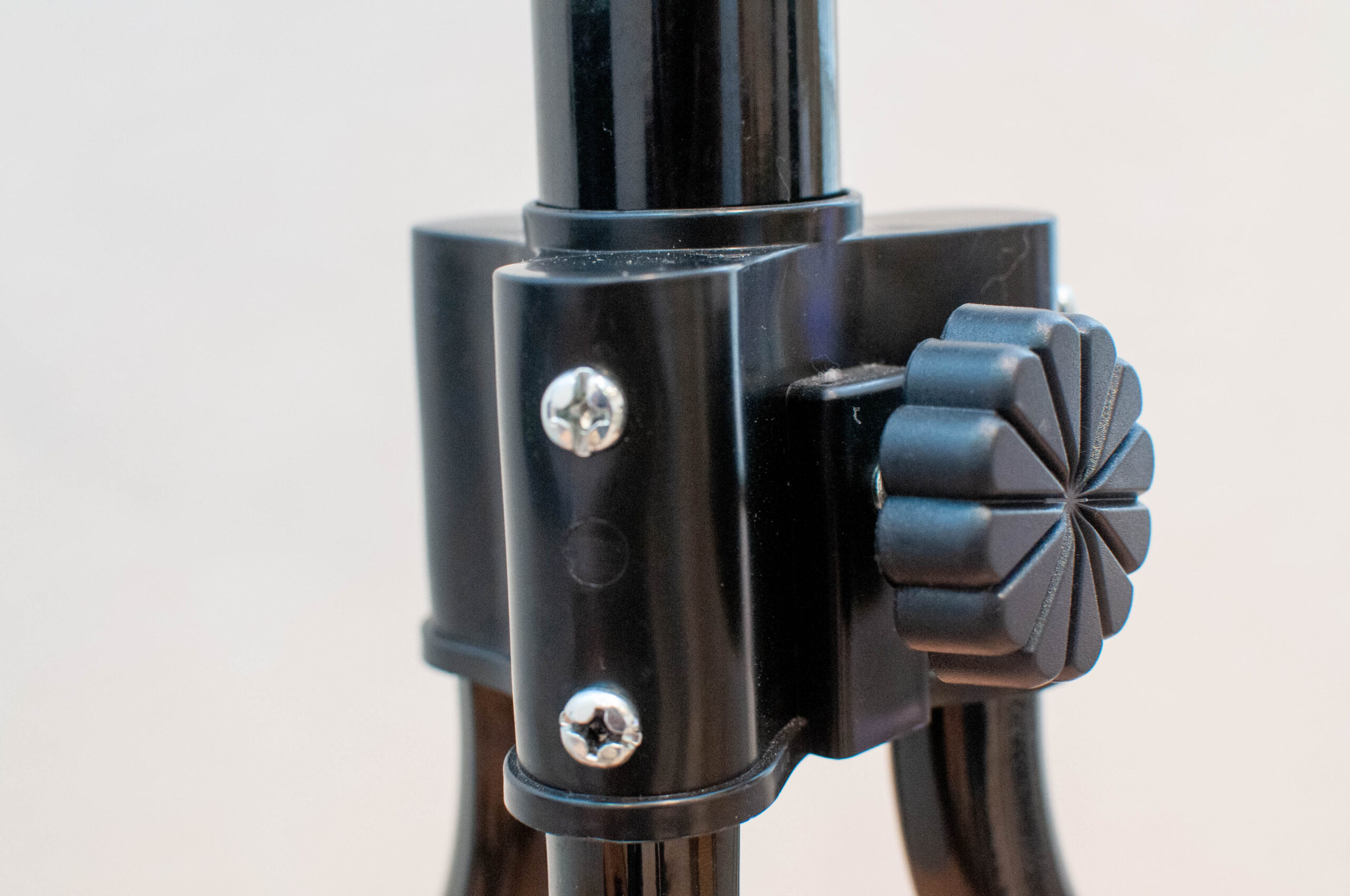 Fan, Tripod, Heavy Duty, 18", Hurricane - mayaselectronics.bz
