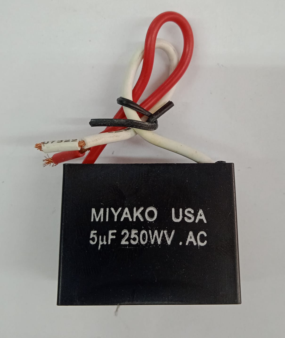 Fan Capacitor w/ Wire 5uf 250v - mayaselectronics.bz