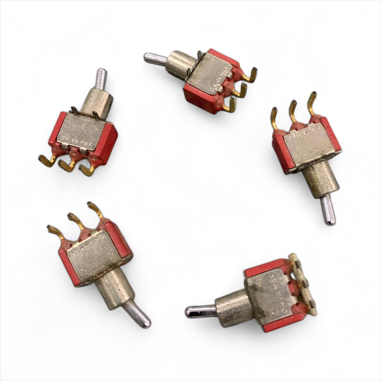 Switch, Toggle, On-On, SPDT, Right Angle - mayaselectronics.bz