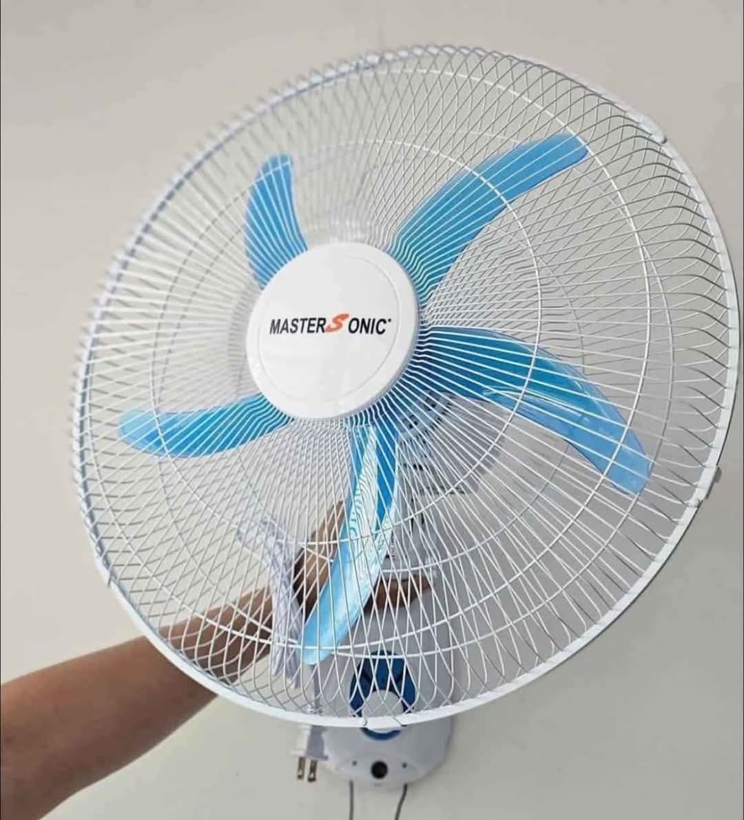 Fan, Wall, 18” MasterSonic - mayaselectronics.bz